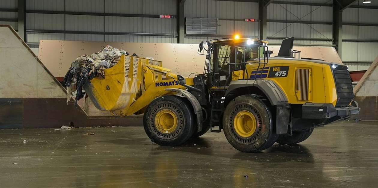 Komatsu introduces new next-gen loader - Scaffold & Access